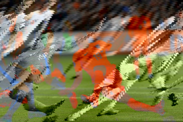 Van Persie’s headers bookend dramatic Dutch rise and fall ...