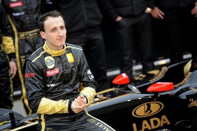 Robert Kubica Reveals Renault F1 Still Uses the Steering Wheel He ...