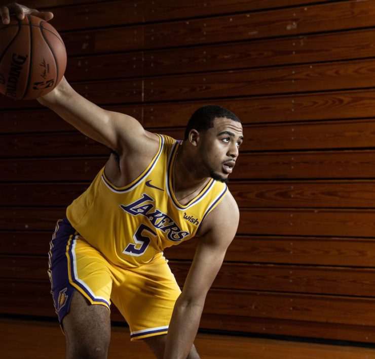 BREAKING: Los Angeles Lakers Sign JR Smith to Replace Avery Bradley ...