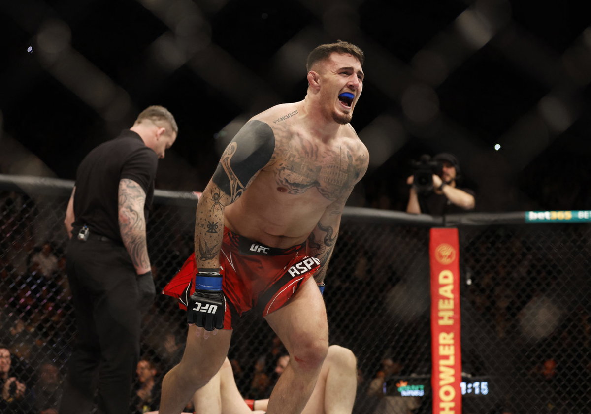What type of Fighter is Tom Aspinall? Is the UFC Heavyweight a ...