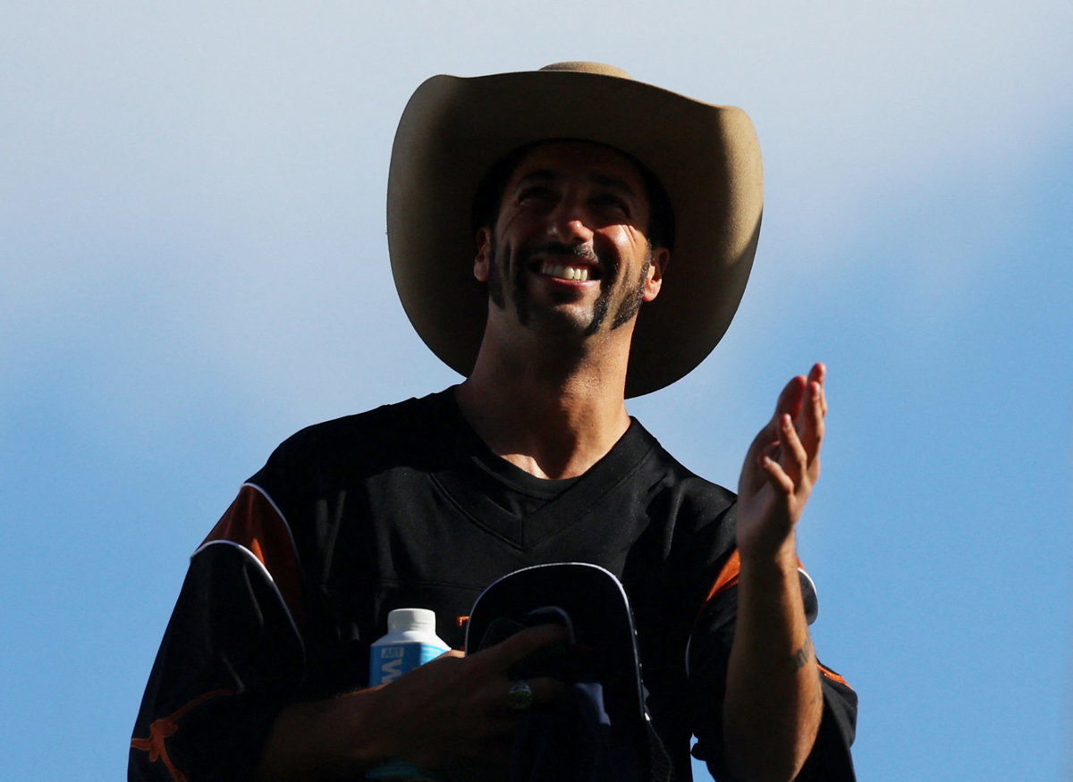 Daniel Ricciardo Mocks His Own Team VCARB While Sending ‘Serious ...
