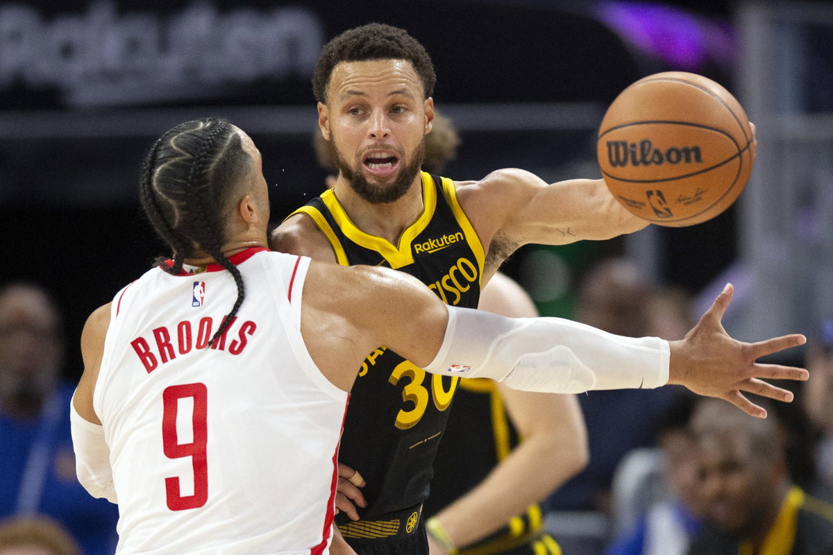 Stephen Curry Reminisces Warriors’ Last Year’s Woes That Also Ended vs ...