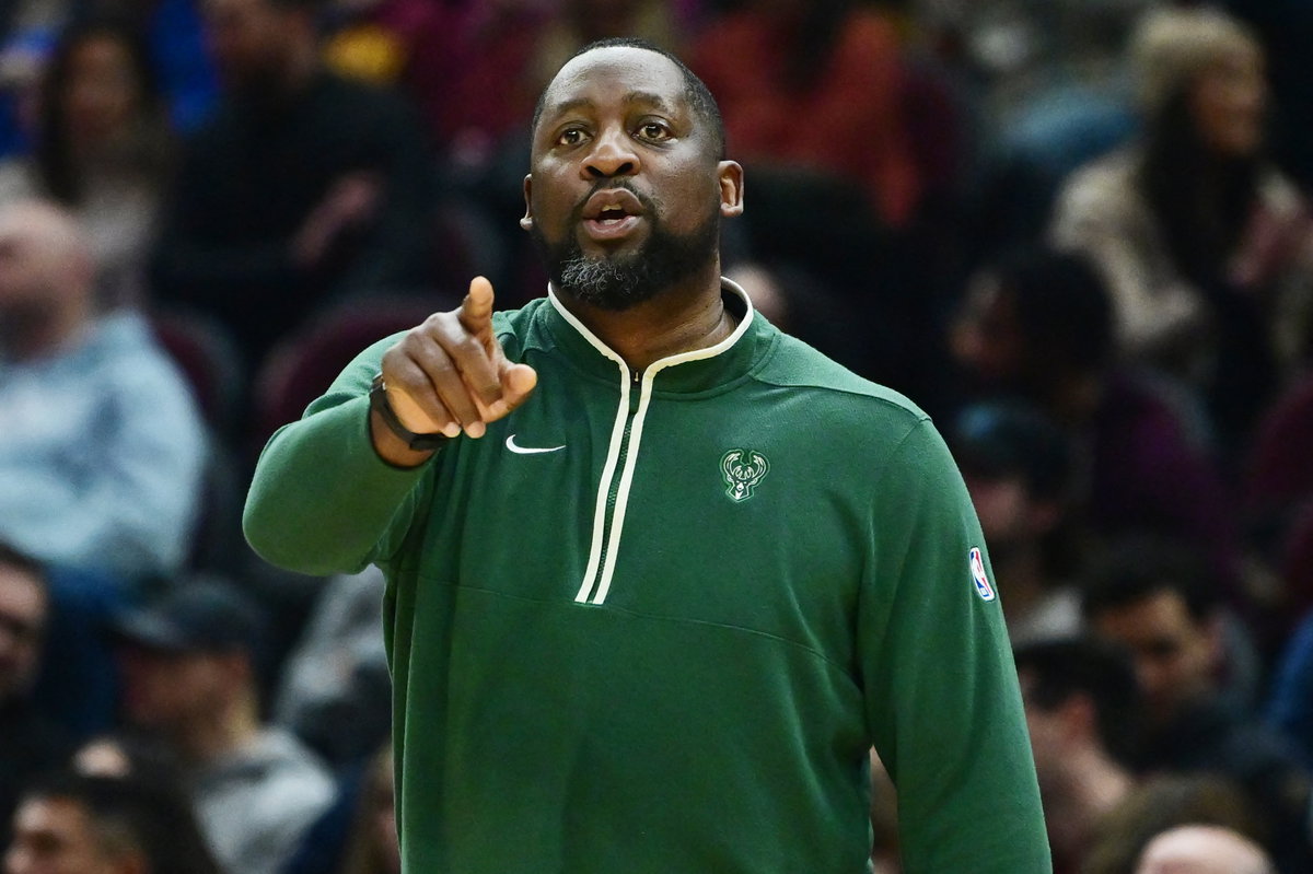 Hours After Giannis Antetokounmpo and Damian Lillard Got Him Fired ...