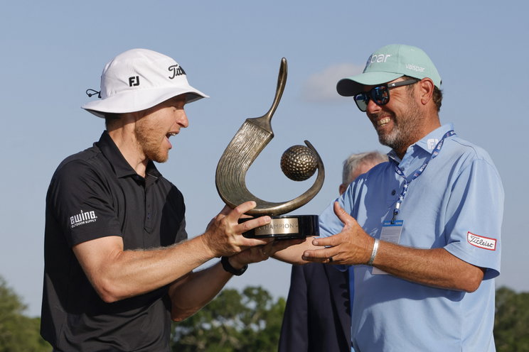 Who Are the Coody Twins? Meet the History-Making PGA Tour Siblings ...
