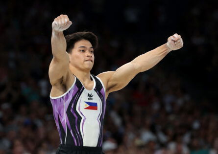 Family Drama Ends for Carlos Yulo as Brotherly Love Mends Relationship ...