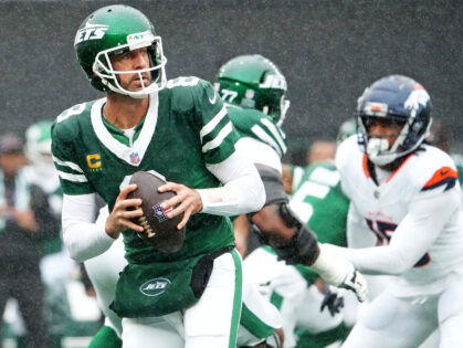 Is Aaron Rodgers Injured? Jets QB Refuses Medical Treatment After ...