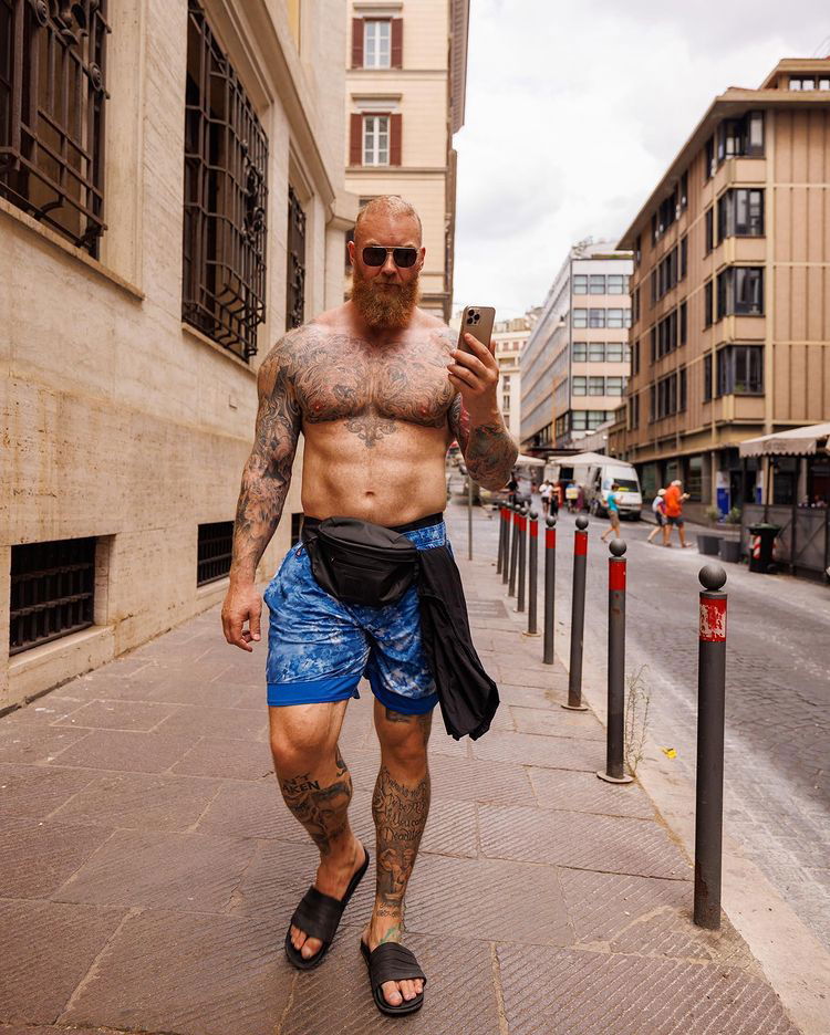 “What’s up Joe, Come On Man”: Joe Rogan Has Left Former World’s ...