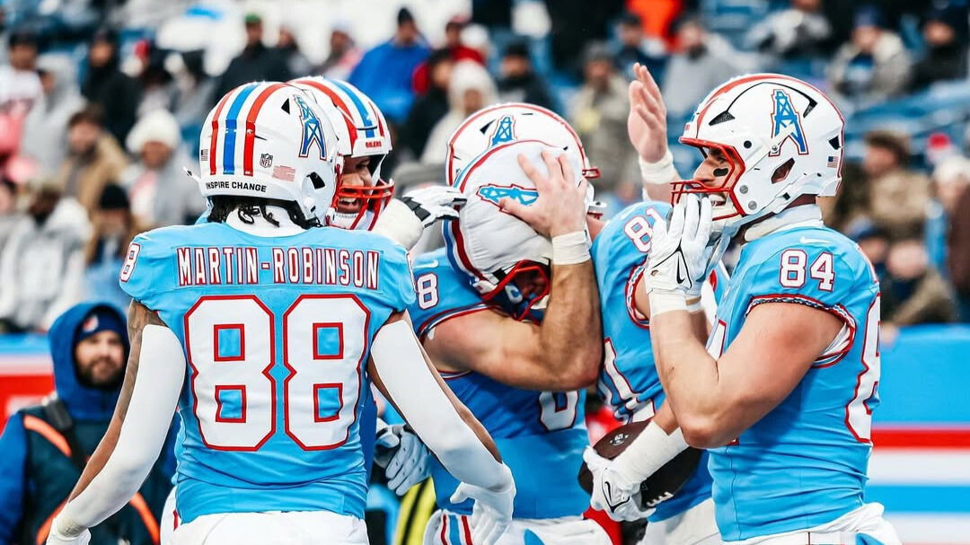 Titans Outcast Says He Wasn’t Informed of Trade After Tennessee Star ...