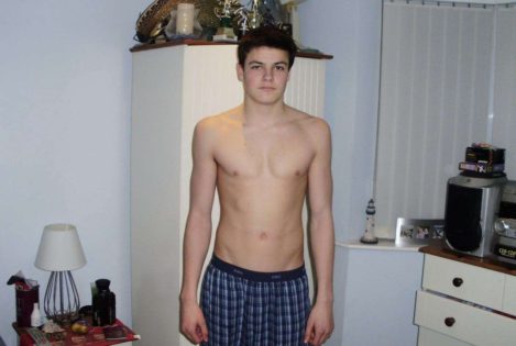 Tom Thorman Archives - EssentiallySports