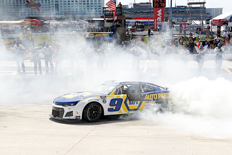 Insider Reveals Reason Behind “Big Fat L” NASCAR Decision ...