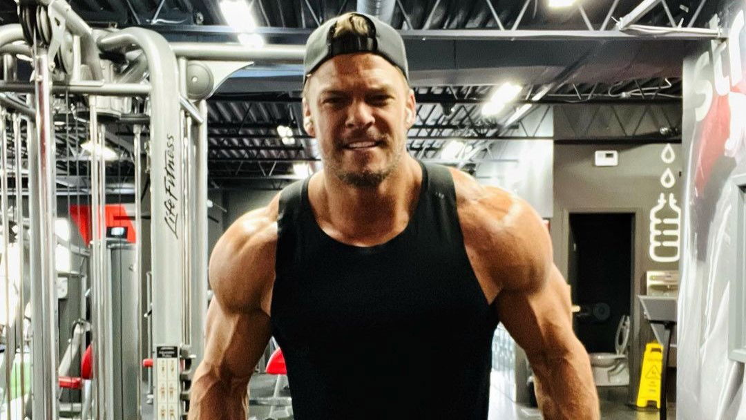 “IDK Why So Many Actors Lie”: 40-Year-Old Millionaire Actor’s Bold ...