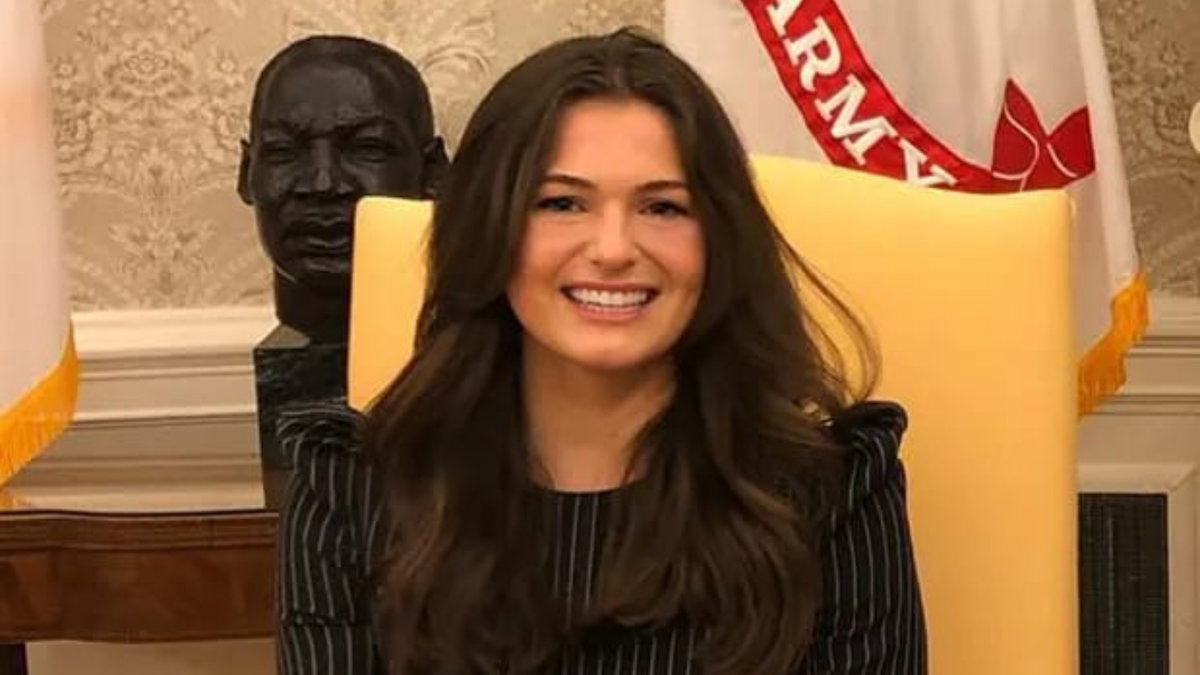 Who Is Alexandra Davis, Who’s Paid $3M by Cowboys Owner Jerry Jones ...