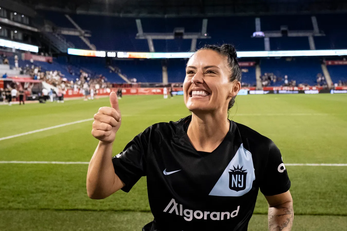 "I Could Play Another Year"- Ali Krieger Unwraps Real Reason Behind ...