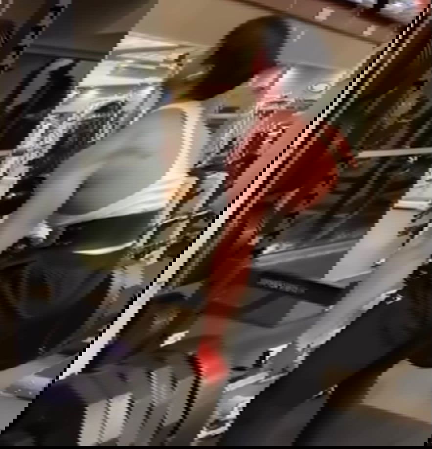 Injured His Back in High School, Fitness Influencer Slams a Gym Freak’s ...