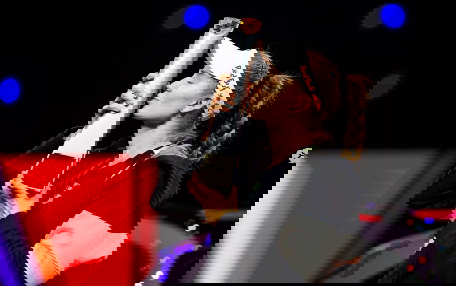 ‘She Cool Af’- Tennis Fans Bowled over by ‘Queen’ Elena Rybakina’s ...