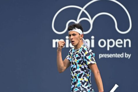 Emilio Nava Archives - EssentiallySports