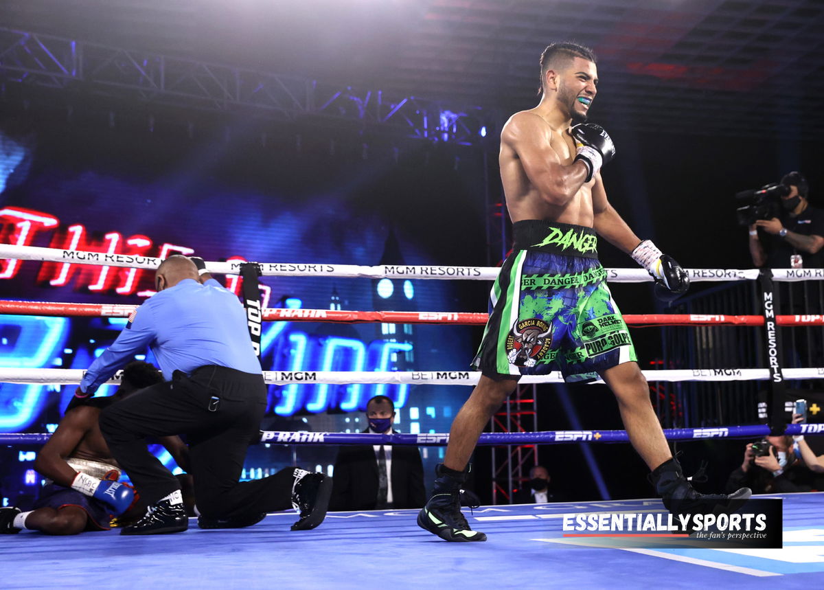 "Can't Be Fighting like That": Pro Boxer Gives Harsh Reality Check To ...