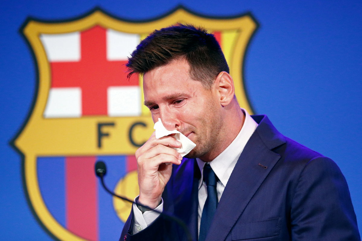 Barcelona Locker Room’s Reaction to Lionel Messi Exit Finally Revealed ...