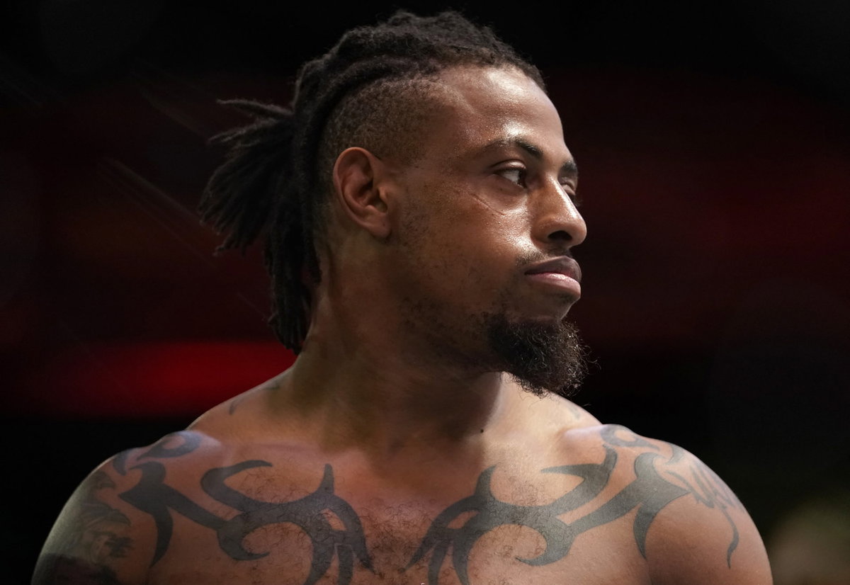 “NFL Players Have Superior Athletes?”: Fans Make a Point as Greg Hardy ...