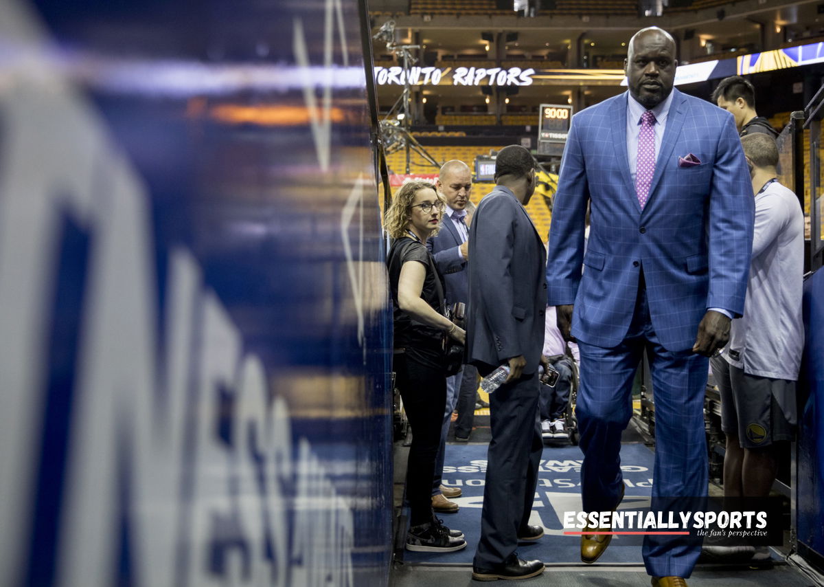 Rare Photograph of Shaquille O’Neal’s Iconic Draft Day Flex Alongside ...