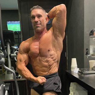 Tanner Shuck Archives - EssentiallySports