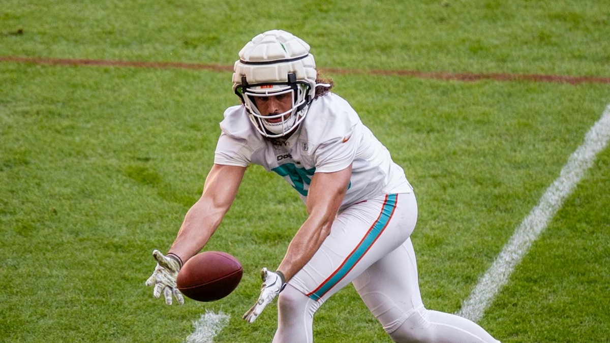 What Is Greg Dulcich’s Net Worth in 2025? All About Dolphins TE’s ...