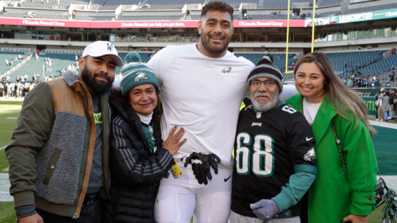 Who Are Jordan Mailata’s Parents? All You Need to Know About the Eagles ...