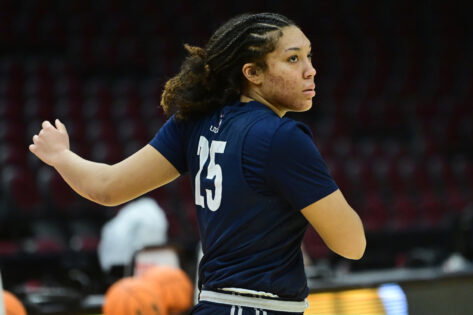 Ice Brady Net Worth, NIL Value, and High School Stats: Exploring UConn ...
