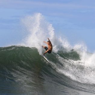 Israel Barona Archives - EssentiallySports