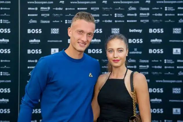 Who Is Jiri Lehecka’s Tennis-Playing Girlfriend Viktorie Wojcikova ...