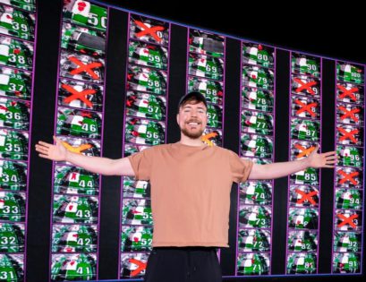 Popular YouTuber Receives Giant MrBeast Burger Challenge in Order to ...