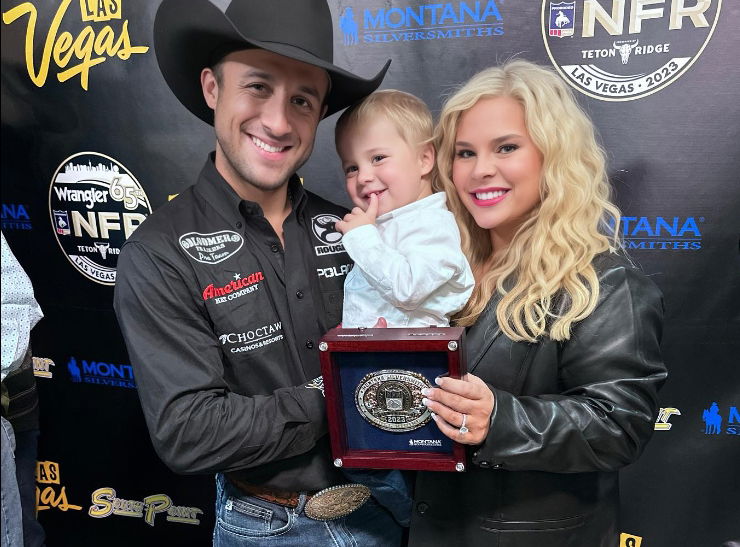 “Heartbreak”: As Sage Kimzey Takes Final Bow at NFR, Wife’s Heartfelt ...