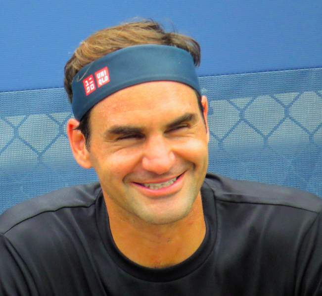 Roger Federer Asks His Fans To Suggest a New Profile Picture For ...