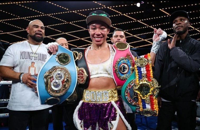 Undisputed Female World Champion, Who Defended Her Titles While on ...