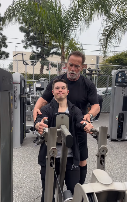 After Ronnie Coleman, Bodybuilder With Down Syndrome Trains With Arnold ...