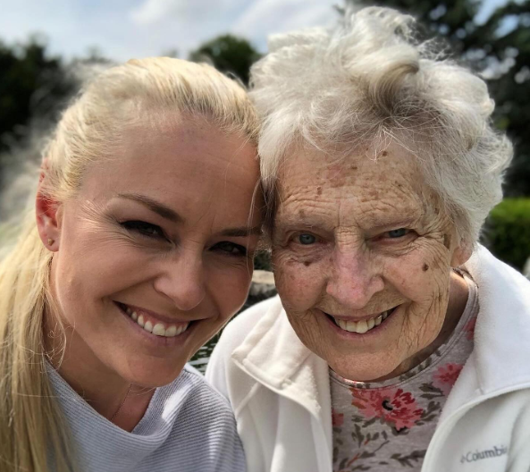 “A Role Model To Me”: Emotional Lindsey Vonn Pens Down Tribute to Women ...