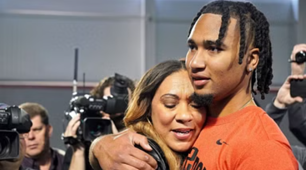 “I Love You, Son”: Mom Kim Stroud Beams With Pride After C.J’s Kind ...