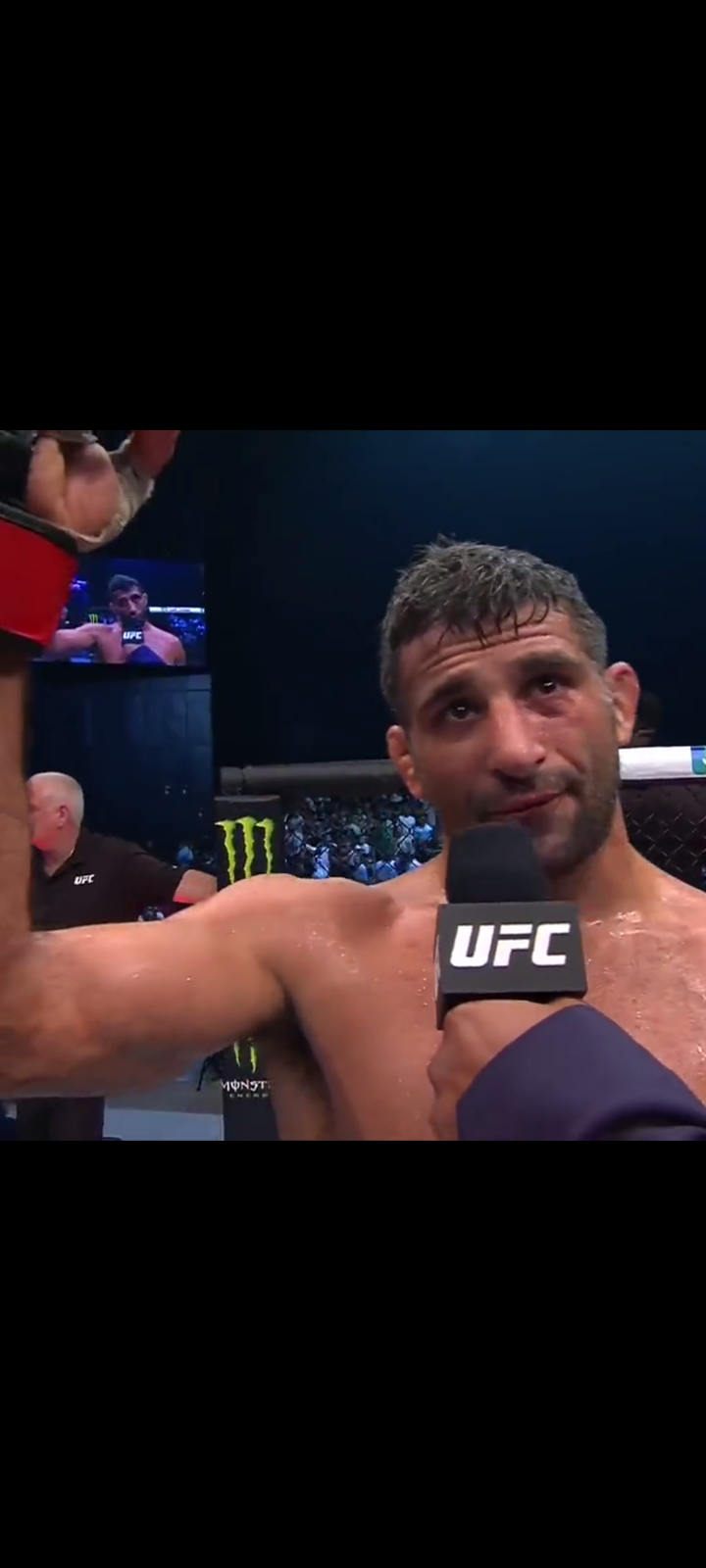 “My People in Iran, I Know You’re Struggling” - Beneil Dariush Honors ...