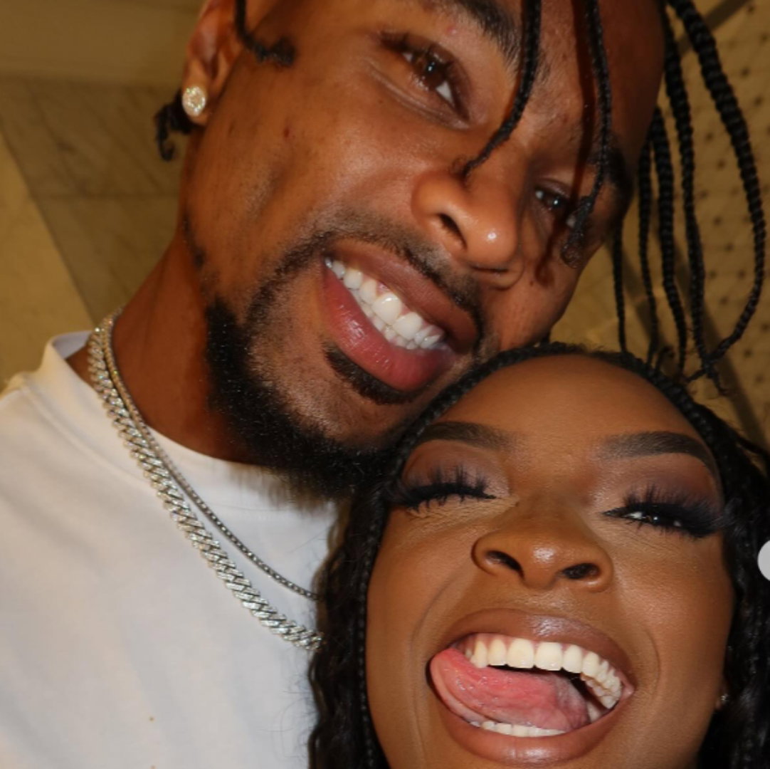 Simone Biles Drops Unseen Moments From Jonathan Owens’ Surprise for Her ...