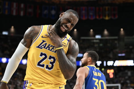 “Delete It”: LeBron James Strong Worded Response to Excessive Public ...
