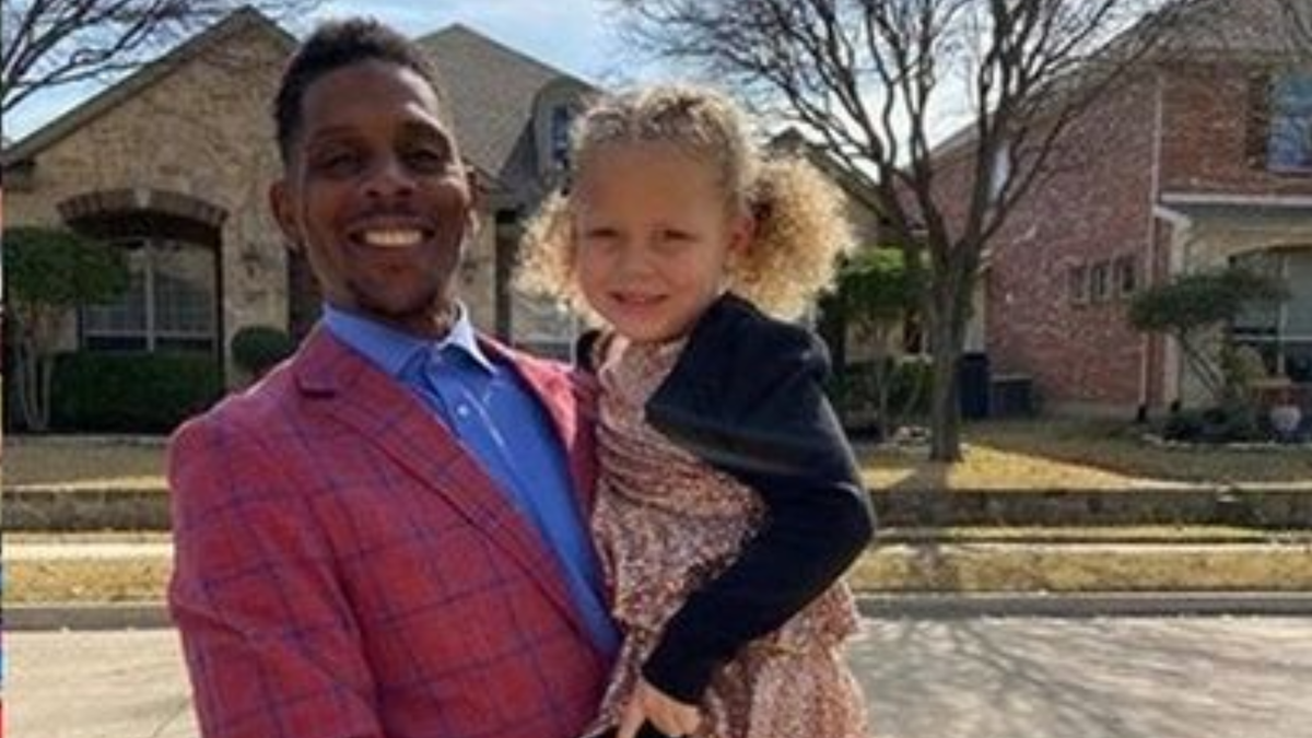 Ahead of Pat Sr.’s 3rd DUI Hearing, Zoe Mahomes Endorses Sobriety ...