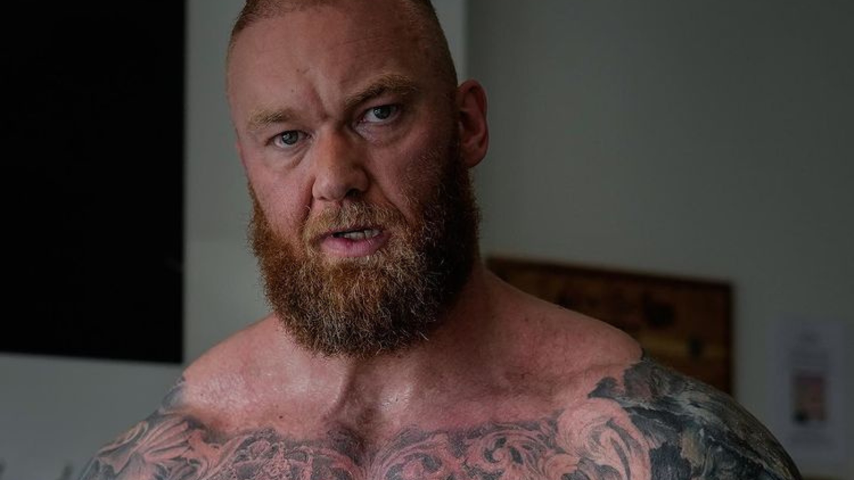 “Only One College Football Player Has Achieved 50 Reps”: 6’9 Tall Strongman Giant Hafthor ...