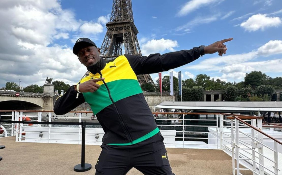 Usain Bolt Lightning Bolt Pose Legends Never Die”: Usain Bolt's