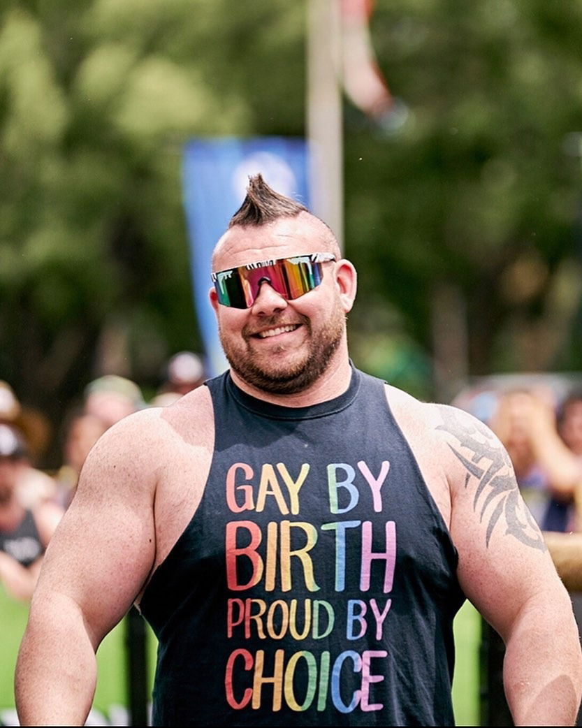 ‘World’s Strongest Gay’ Bodybuilder Shares New Training Sesh for Arnold ...