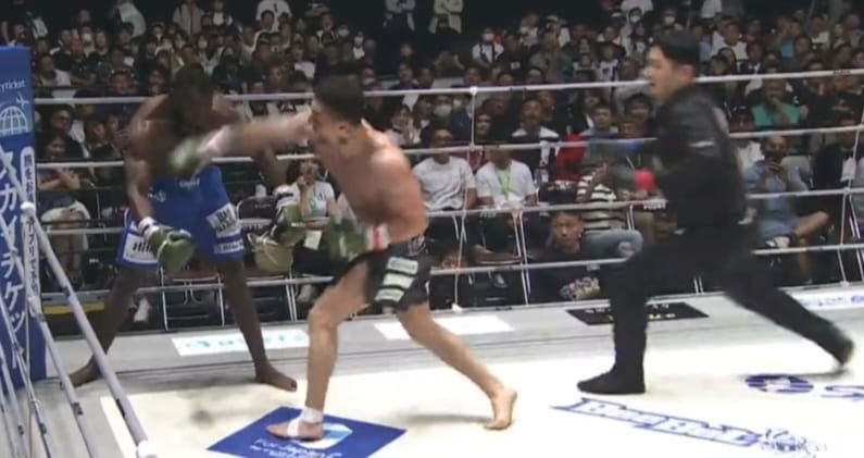 “Bro Died Standing Up”: Fans Left in Shock After Witnessing “Genuinely Terrifying” Knockout by ...
