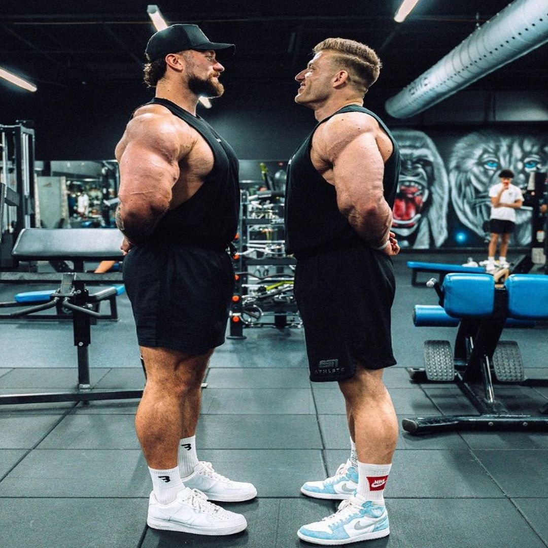 “I’m Holding So Much Water”: In Front of Rival Chris Bumstead, 220 Lbs ...