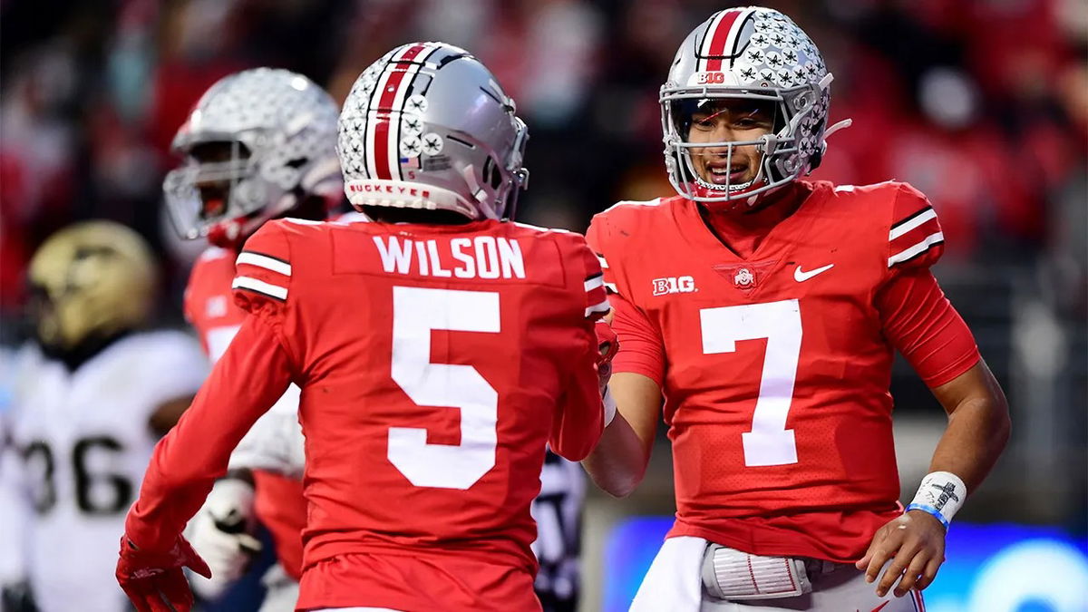 Watch: Buckeyes Brotherhood Renewed as Former Ohio Stars CJ Stroud and ...