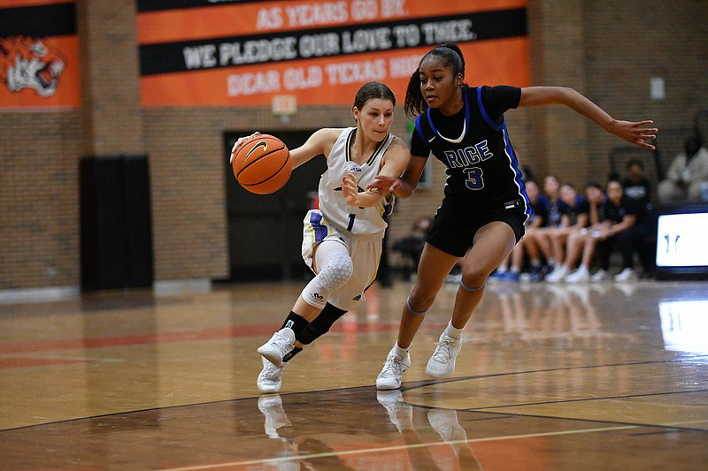 75 Point Triple Double on Senior Night - 17 YO Breaks Multiple Records ...