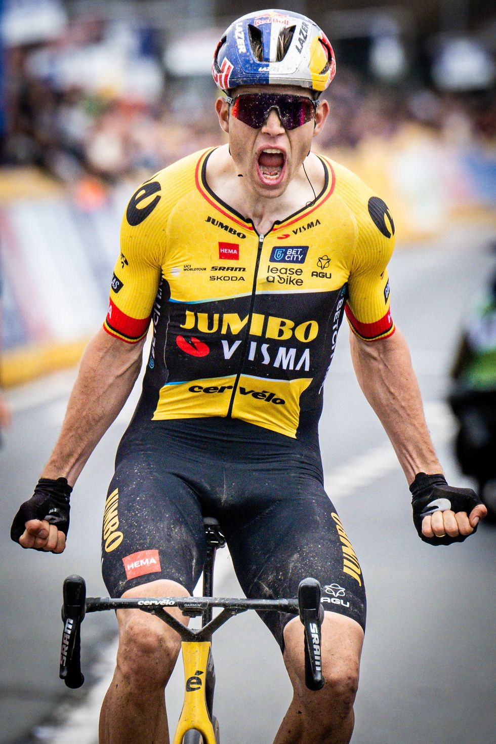 VIDEO: Tense Final Moments of Wout Van Aert's Victory at Benidorm as He ...