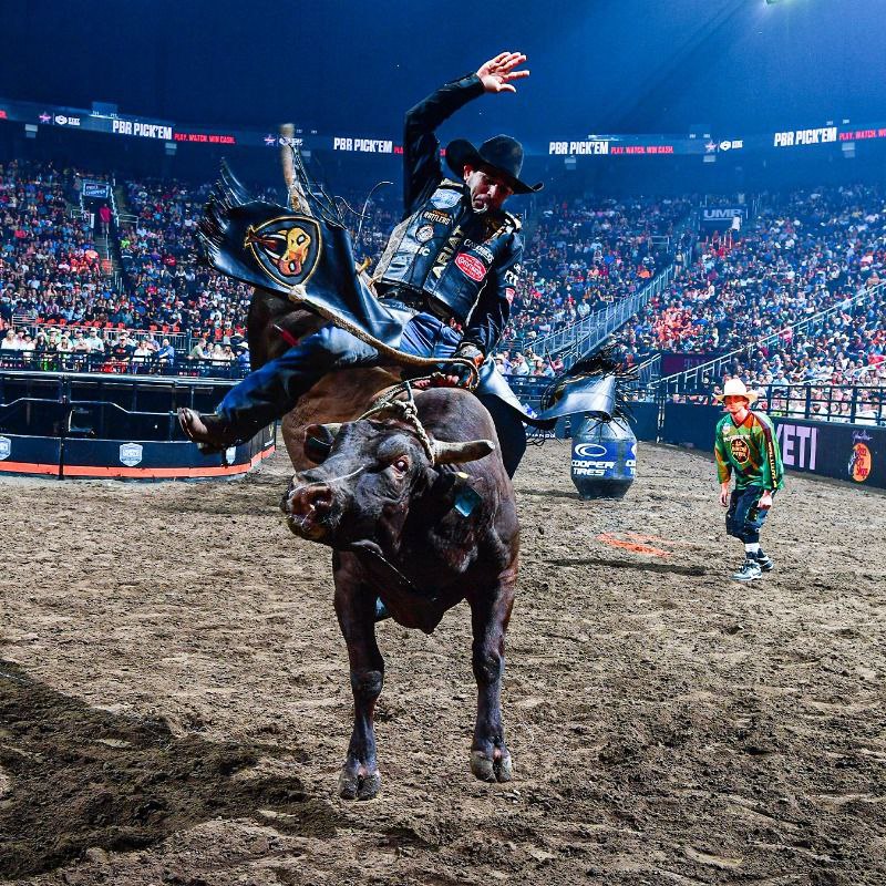 Dramatic Viral Video Captures Close Encounter as Bucking Bull Confronts ...